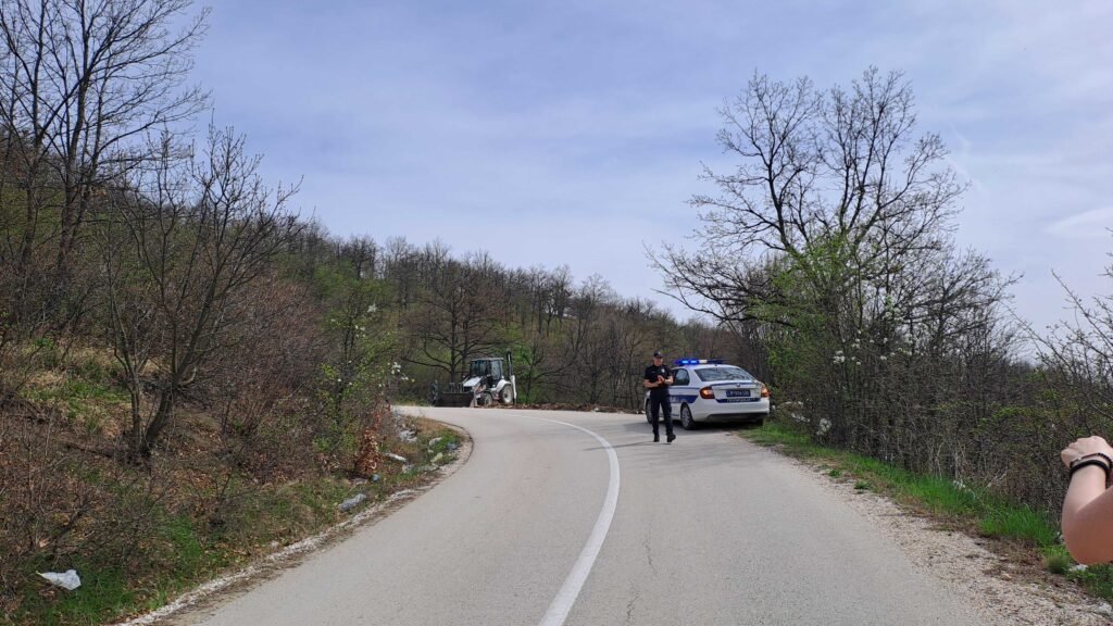 Potraga za Dankom se nastavlja: Bager kopa na deponiji u blizini ...