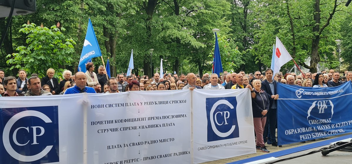 Sindikalni protest uz posni grah u Banjaluci i stihove: "Radnici smo mi ...