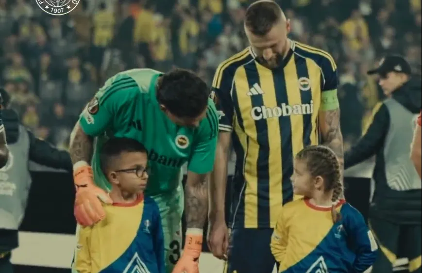 Prelijep gest sjajnog brazilskog golmana: Osmijeh djevojčice je ozario ...