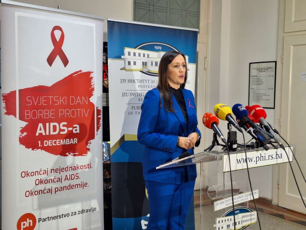 U RS ove godine otkriveno osmero zaraženih HIV virusom, kod dvoje se ...
