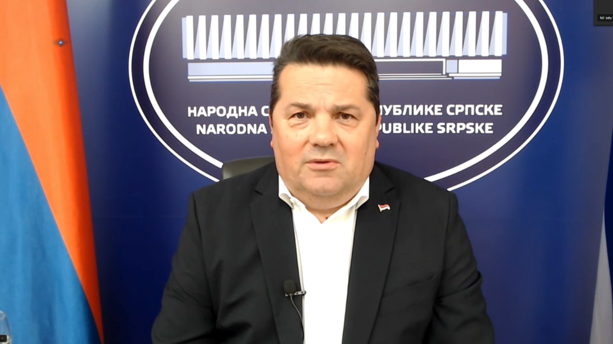 SDA i DF od Stevandića traže da van snage stavi utvrđivanje Nacrta Ustava RS