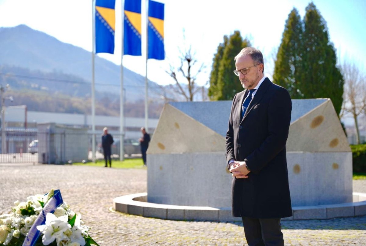EU Ambassador Soreca pays tribute to Srebrenica genocide victims