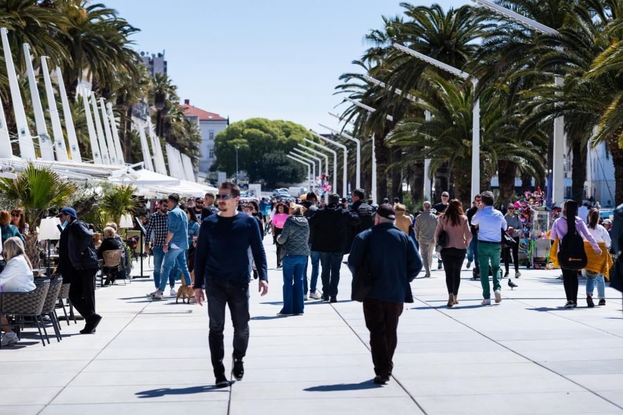Kako su Hrvati s manje gostiju zaradili više novca