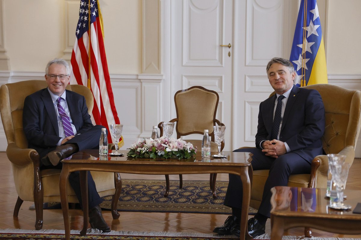 New US Ambassador Michael Murphy presents credentials to BiH Presidency ...