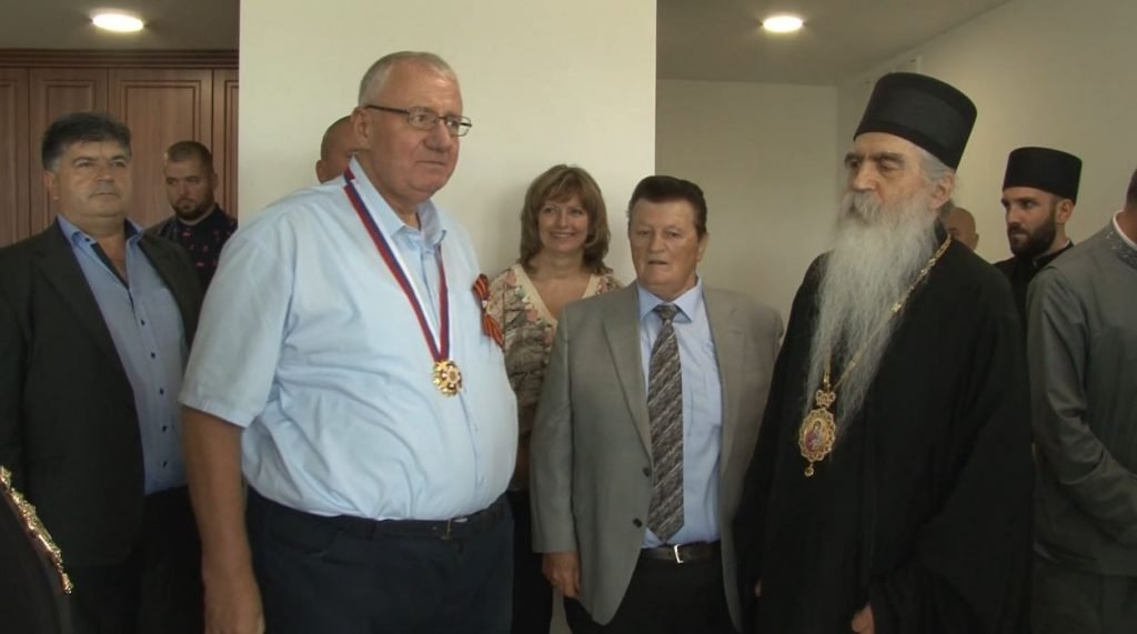 Osude iz Vojvodine zbog odlikovanja Šešelja odličjem SPC-a