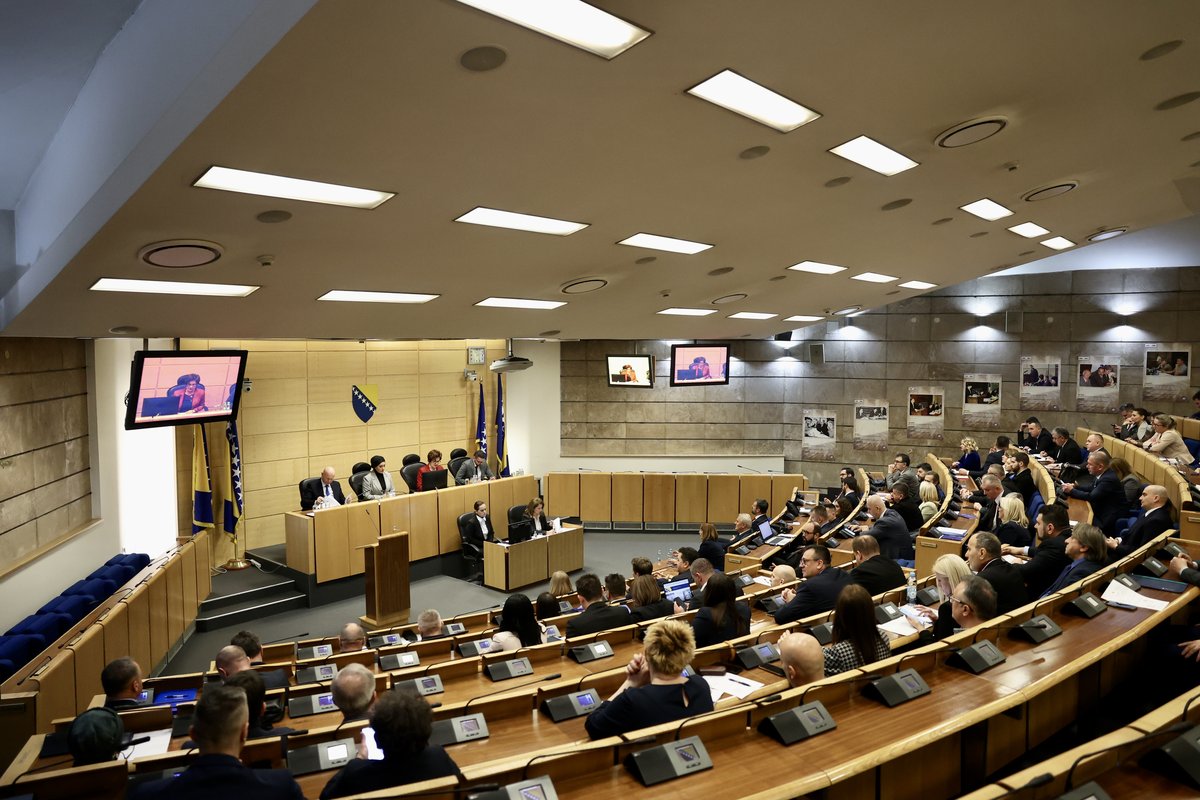 Newly appointed members of Bosnia's House of Peoples take office