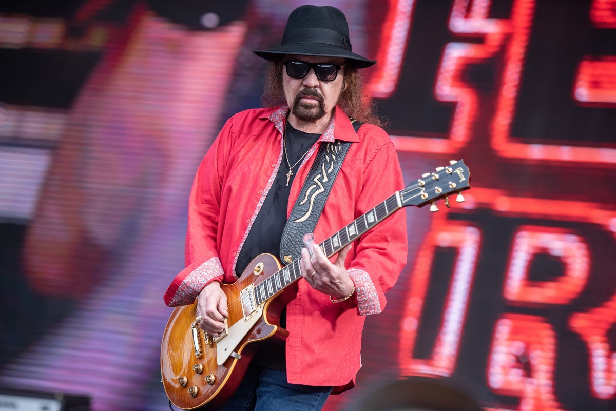 Preminuo Gary Rossington, posljednji originalni član benda Lynyrd Skynyrd
