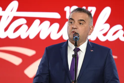 Vitaminka, jedna od najpoznatijih kompanija za preradu voća i povrća u ...