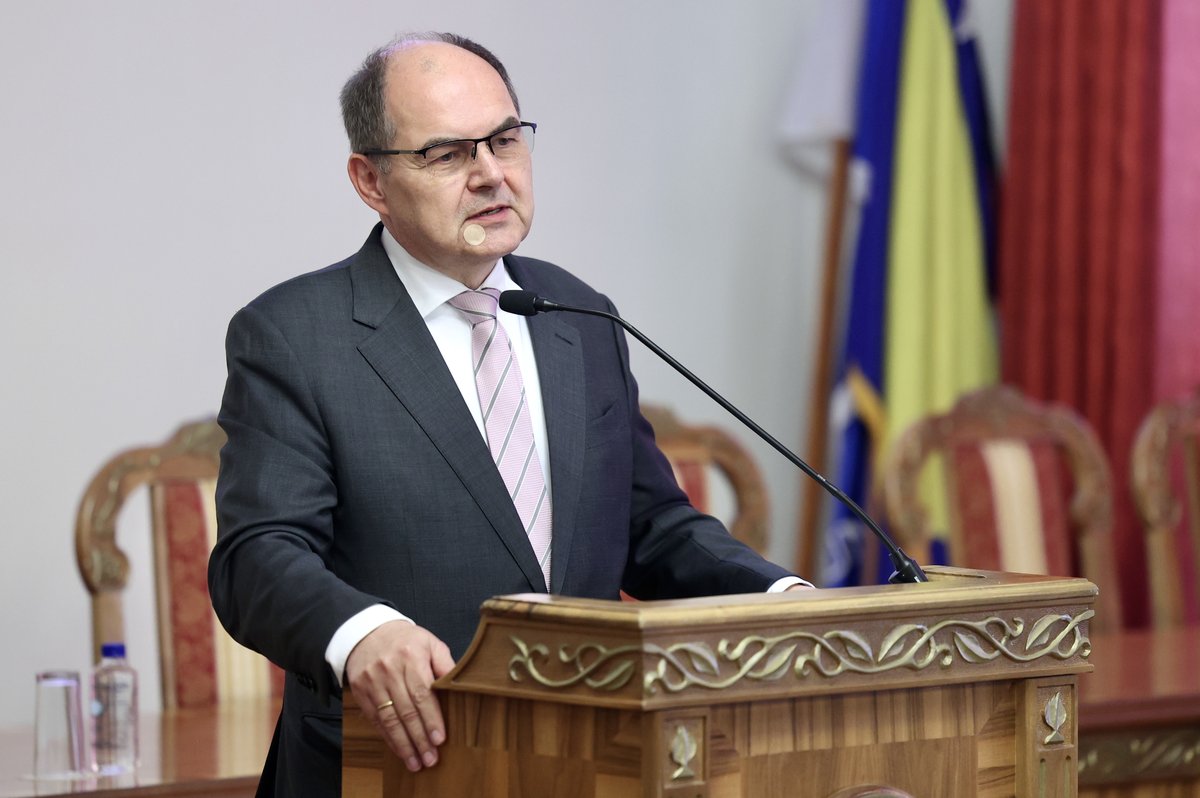 Schmidtov izvještaj UN-u o stanju u BiH: Stranke "nisu preuzele nikakvu inicijativu" za ...