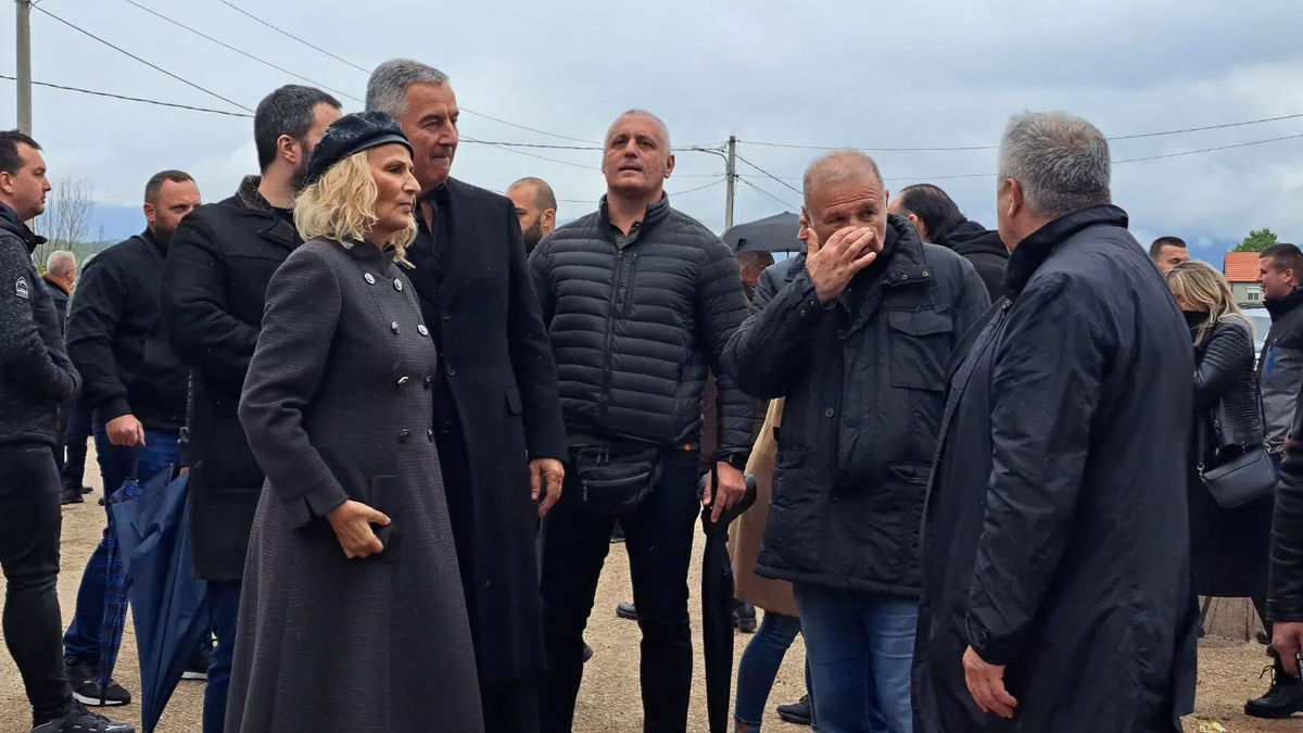 Sahranjen crnogorski biznismen Brano Mićunović: Sahrani prisustvovao ...