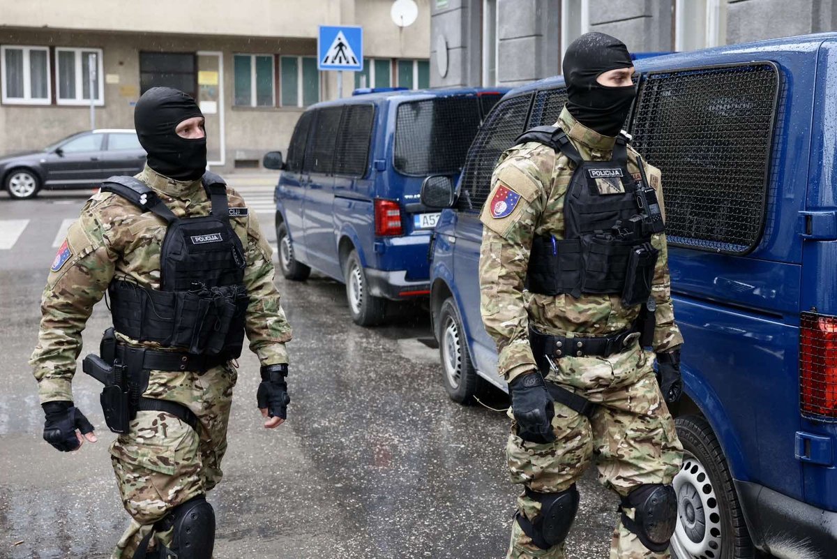 Velika policijska akcija u Sarajevu, mete se dovode s ubistvom u Sloveniji