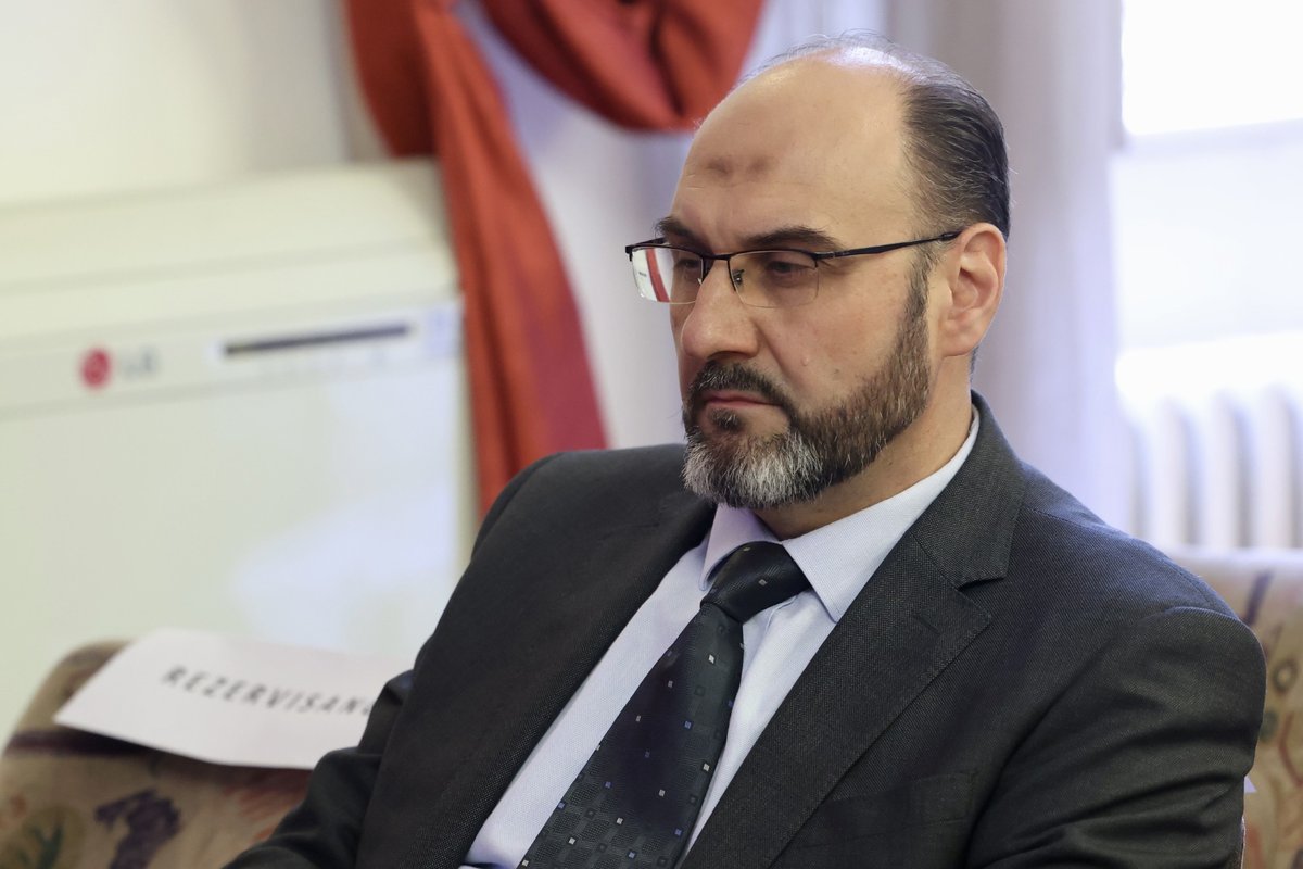 Rektor UNSA-a najavljuje pravnu borbu protiv poništenja izbora ...