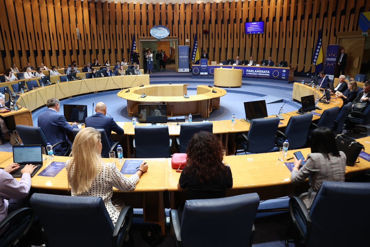 Conference highlights the role of parliaments in Bosnia's EU membership ...
