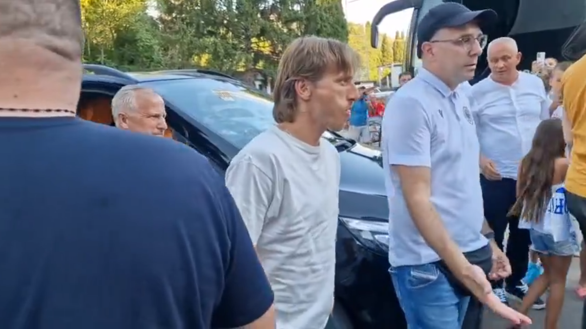 Luka Modrić stigao u Mostar i izazvao ogromnu euforiju, dočekao ga ...