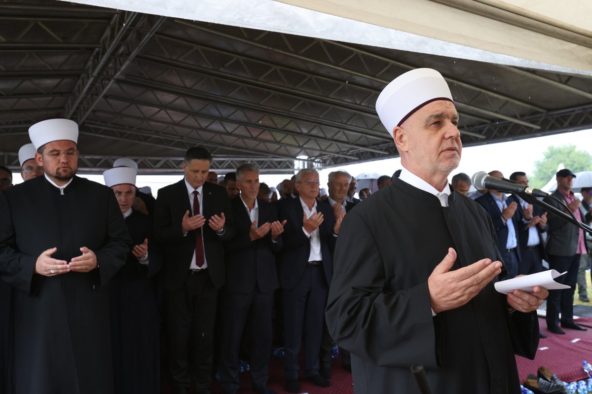 Reis Kavazović u Kozarcu: Zlo, koje ih je pobilo, još je živo i opire se pravdi