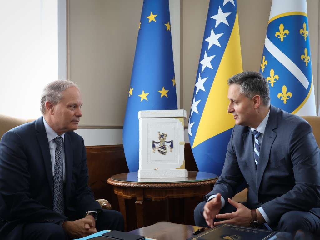 Becirovic meets with French Special Envoy René Troccaz to strengthen ...