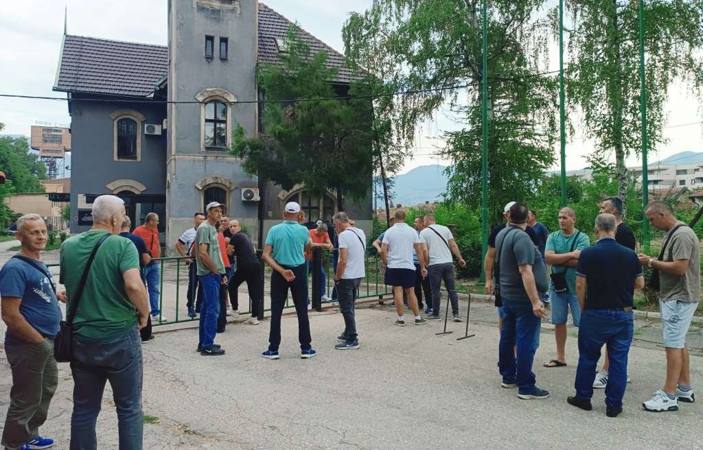 Zenički rudari najavili proteste u Sarajevu ukoliko njihovi zahtjevi ne ...