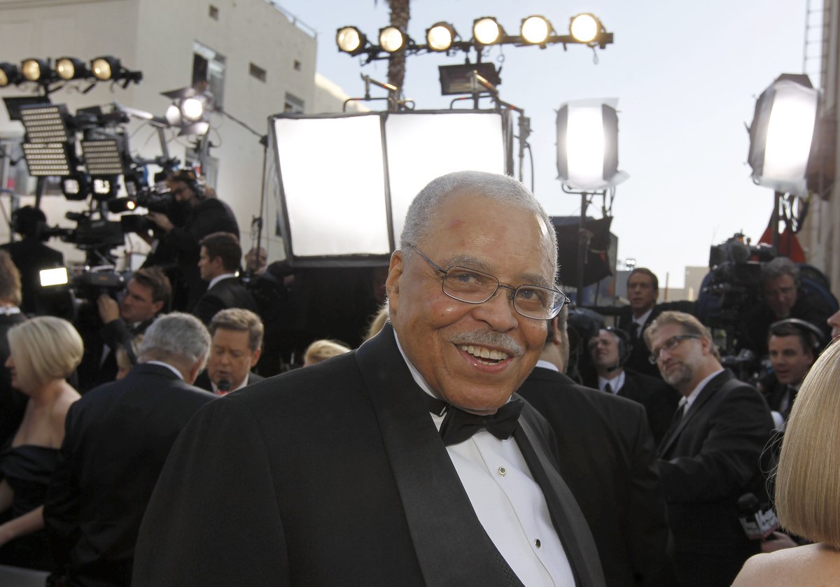 Preminuo legendarni američki glumac James Earl Jones, čovjek koji je ...