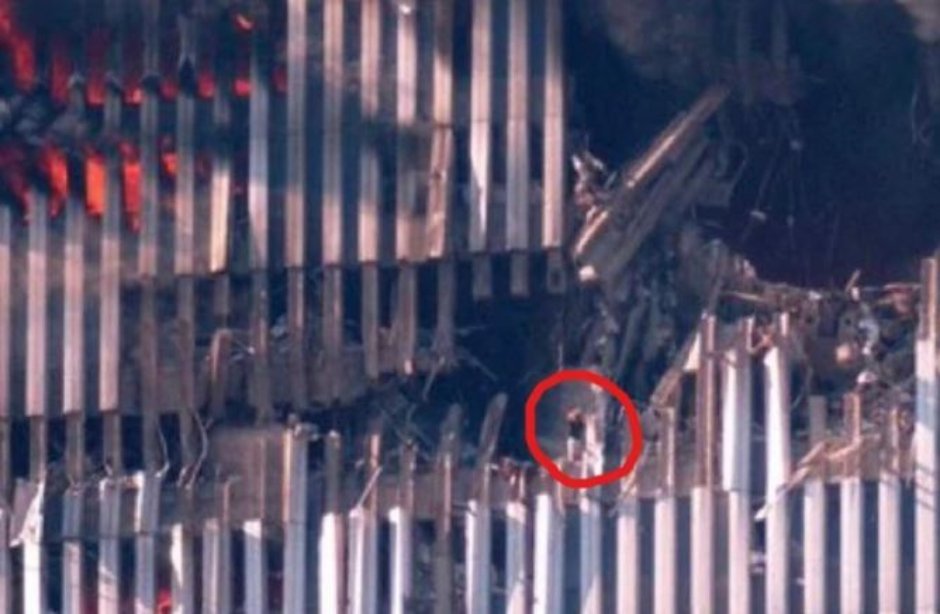 "Žena koja maše" - priča o Edni Cintron i napadu na WTC