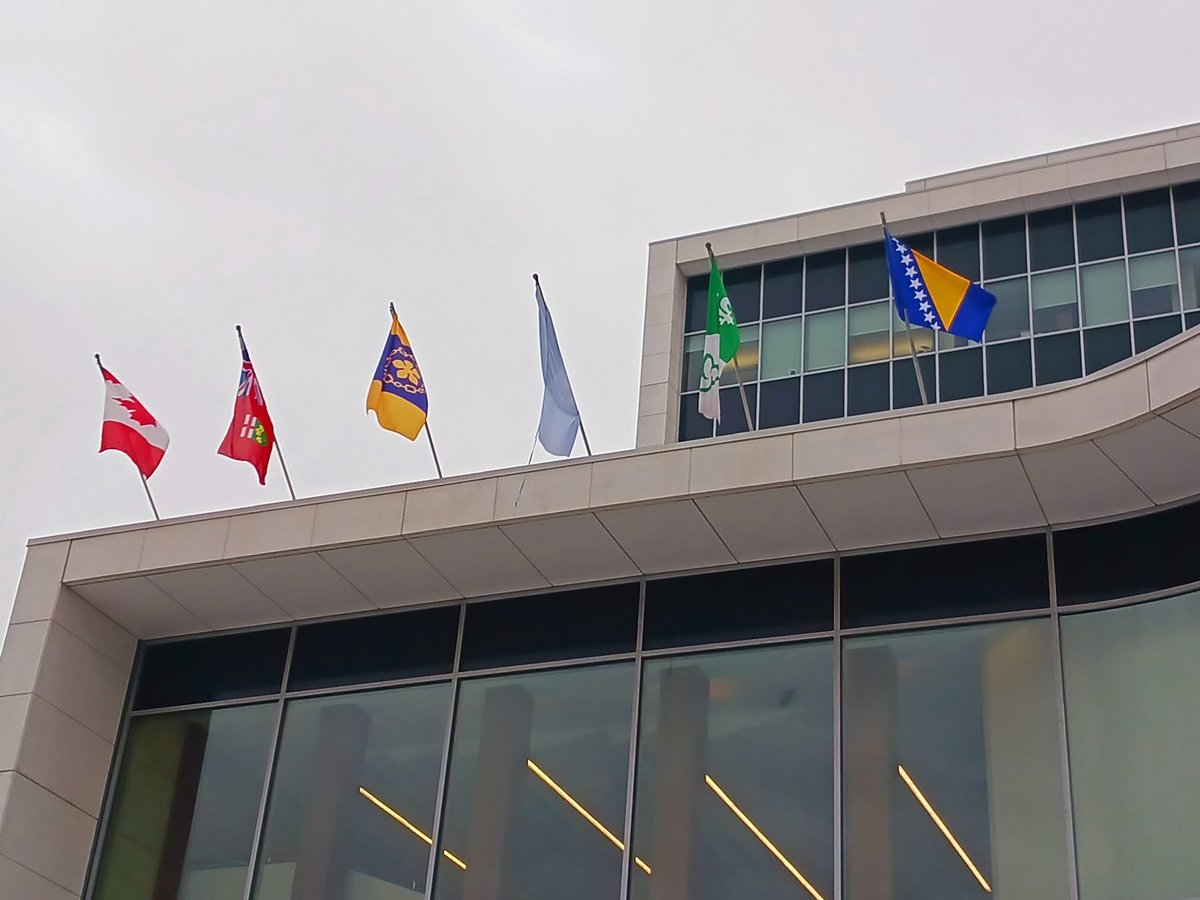 Povodom Dana državnosti: Na zgradama skupština tri grada u Kanadi ...