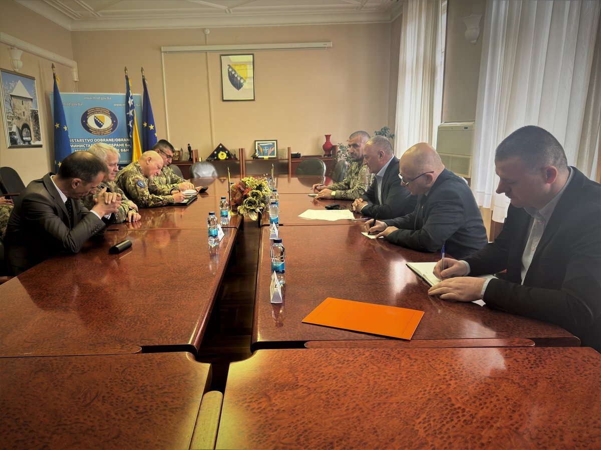 Sastanak Heleza i komadanta EUFOR-a, poslana poruka građanima