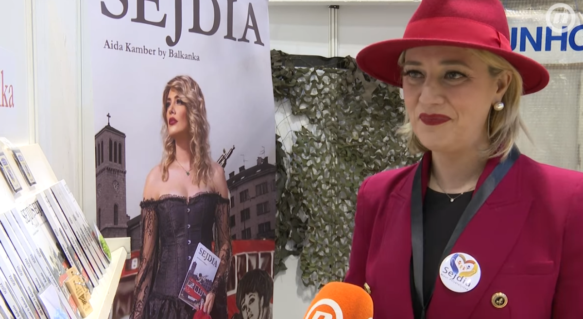 Aida je u knjizi ''Sejdia'' opisala odrastanje u opkoljenom Sarajevu
