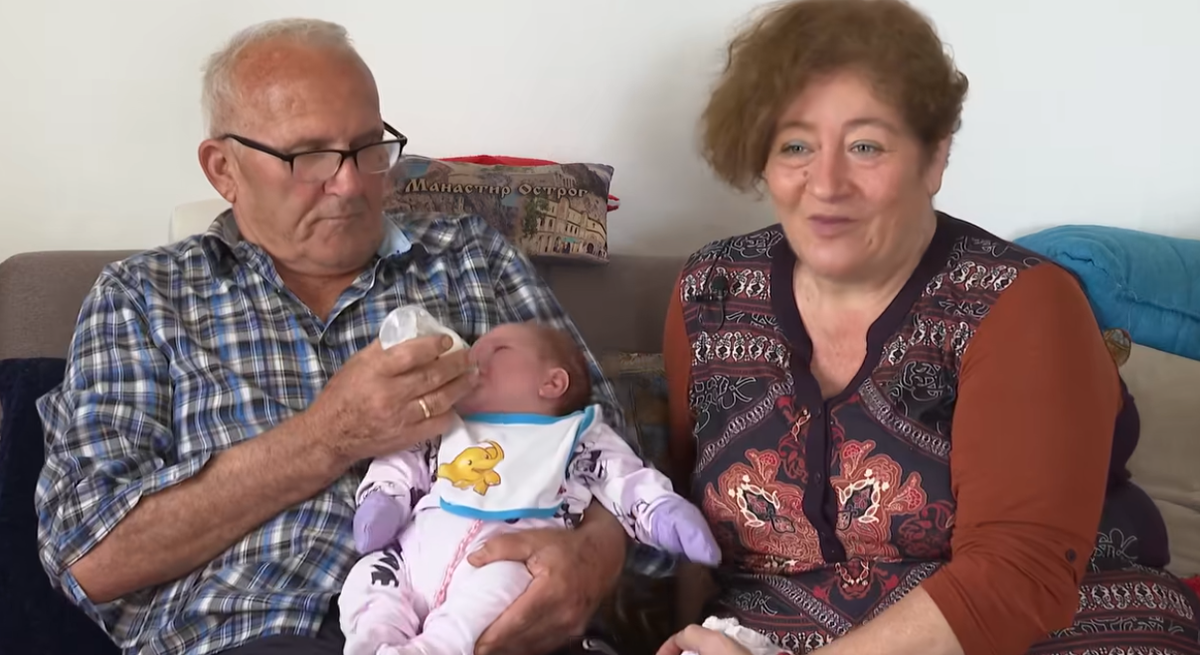 Sonja u 57. i Marko u 69. godini života prvi put postali roditelji ...