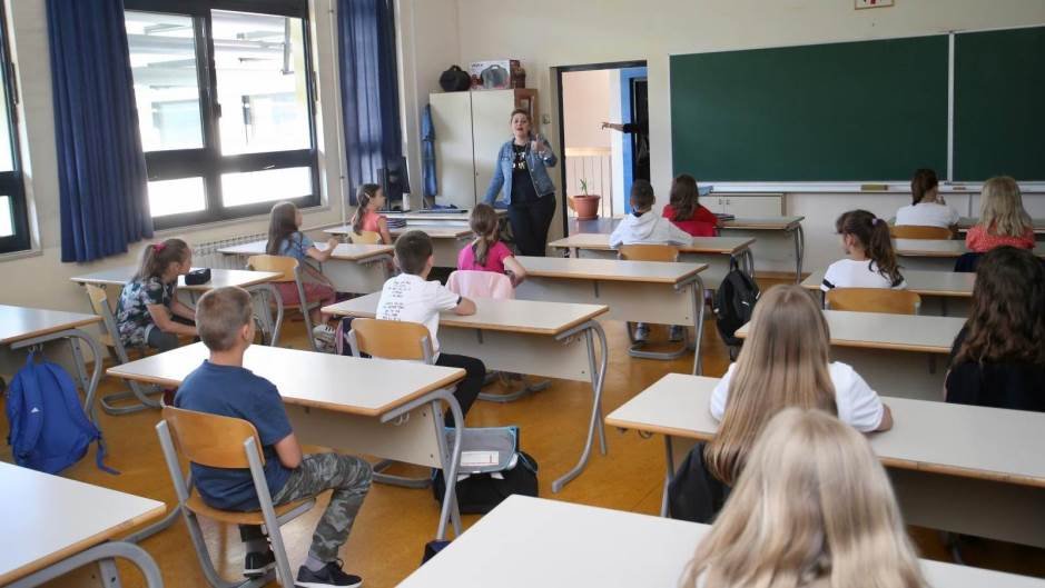 Nacrt zakona o dualnom obrazovanju upućen u Skupštinu KS: Plaćena ...