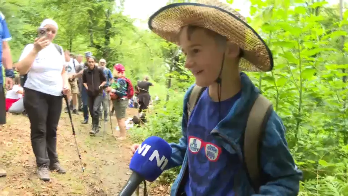 Hamid Dizdarević je najmlađi učesnik Marša mira: "Drago mi je što sam ...
