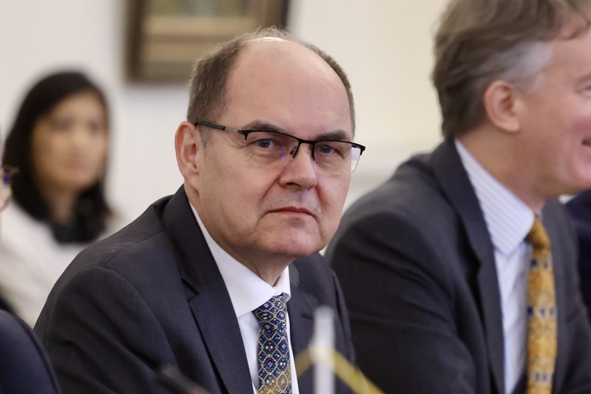 Schmidt za The Times: Na Balkanu kriza nikada nije gotova, Dodik je ...