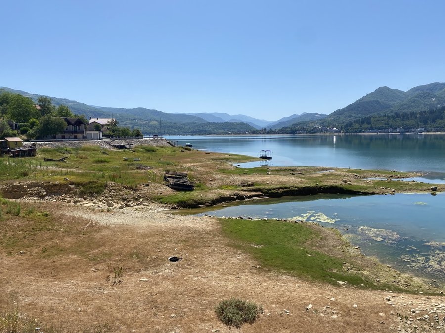 Nekadašnji biser regije: Jablaničko jezero se suočava s alarmantno niskim vodostajem