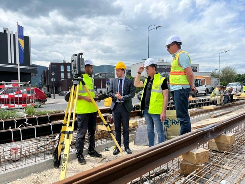(FOTO) Nova tramvajska pruga mijenja Sarajevo: Radovi u punom jeku, evo ...