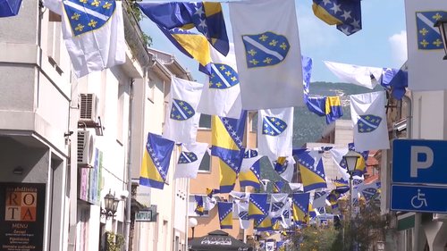 Mostar u bojama Zmajeva: Grad diše za BiH, navijat će se i za Hrvatsku