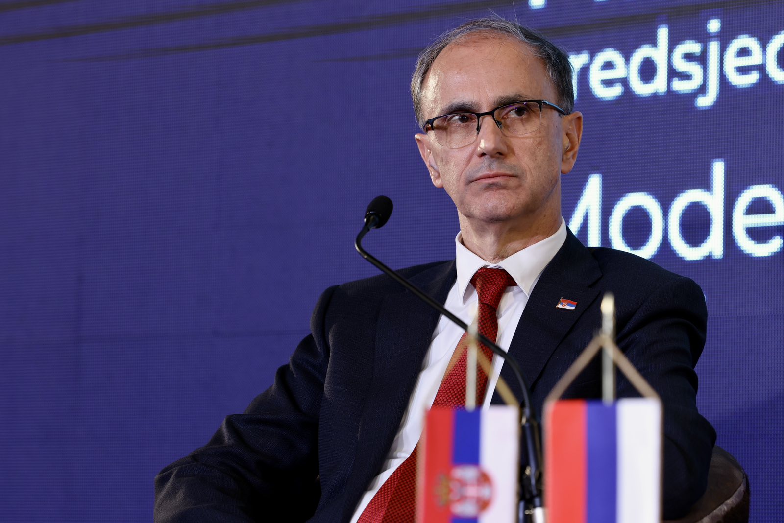 Pojačano prisustvo policije na Јahorini, Dodik dočekao premijera Srbije