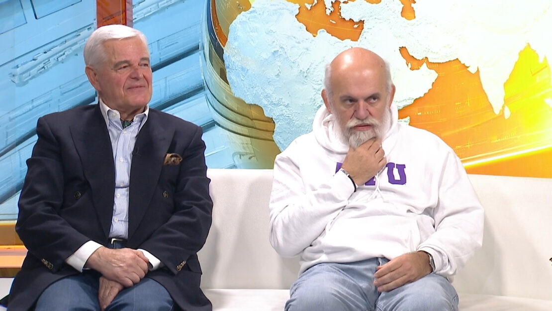 Promovisana knjiga "Akvarel koji pjeva" Gradimira Gojera - N1