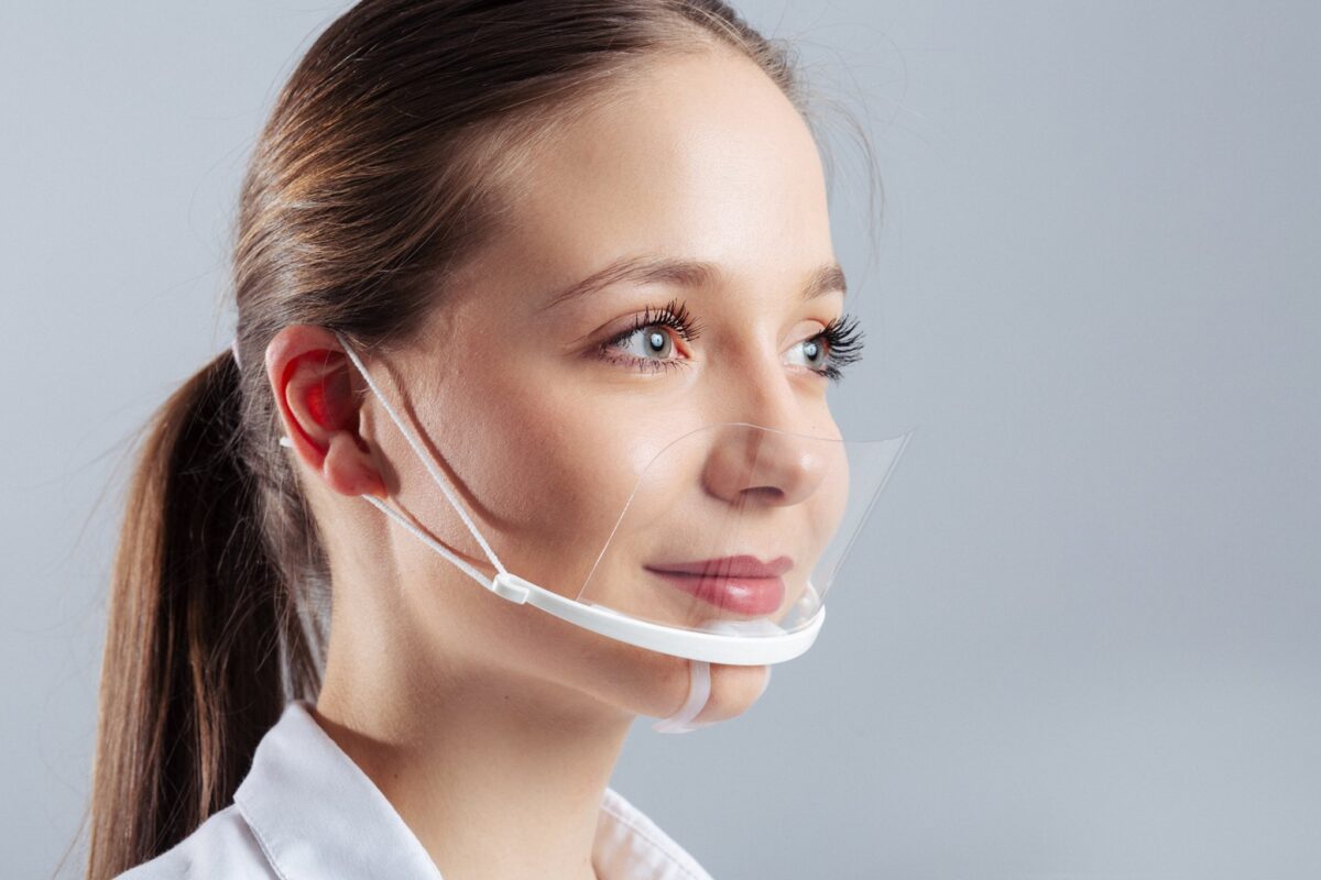 Bosnian company starts making transparent masks - N1