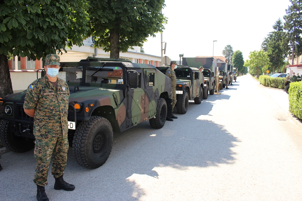 OS BiH bogatije za 14 Humveeja, u Rajlovcu otvorena vojna ambulanta - N1