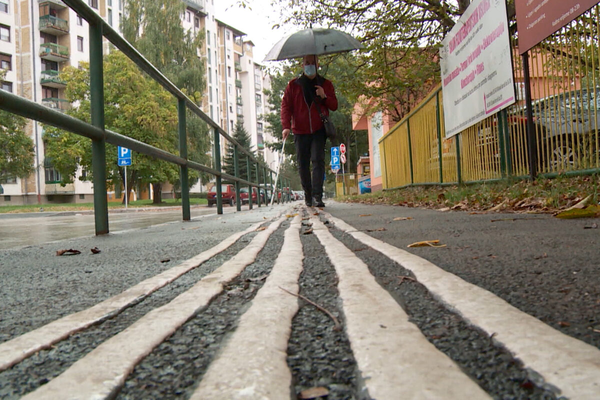 Slijepi i slabovidni muku muče da nađu posao - N1
