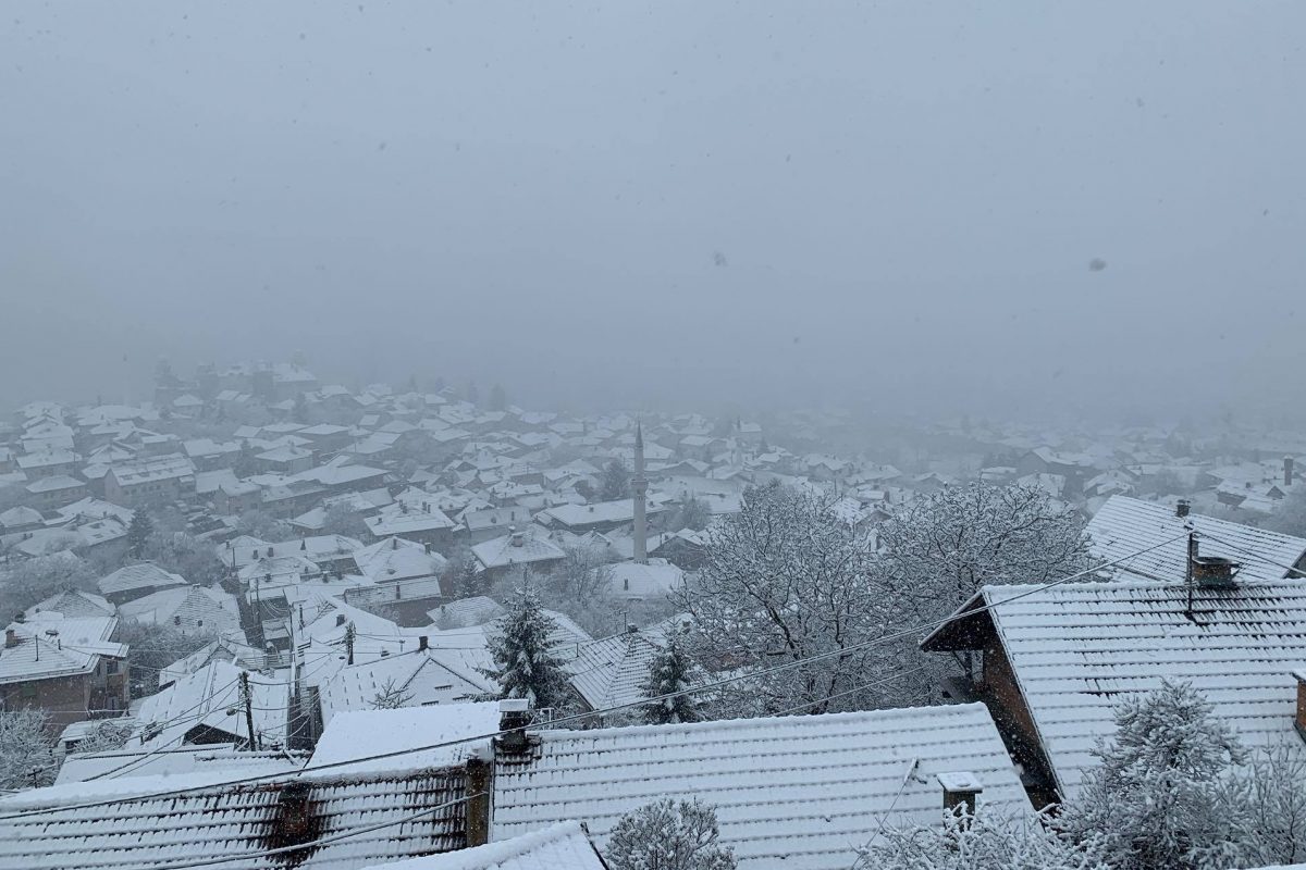 Snijeg pada u Bosni, naredne sedmice porast temperatura - N1