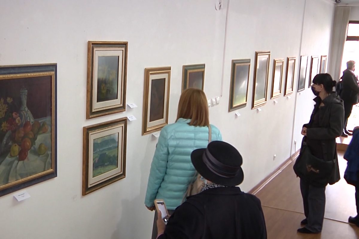 U Tuzli otvorena izložba prve bh. školovane umjetnice Adele Behr - N1