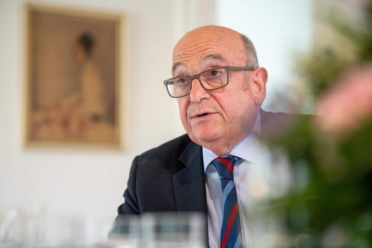 Lord Stuart Peach u posjeti BiH - N1