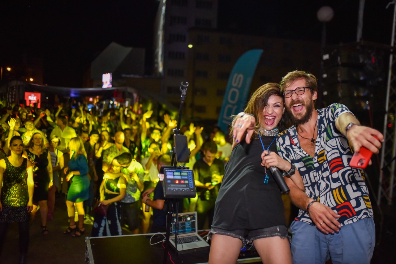 Betty Boom na Authority Partners Bridgeu - N1