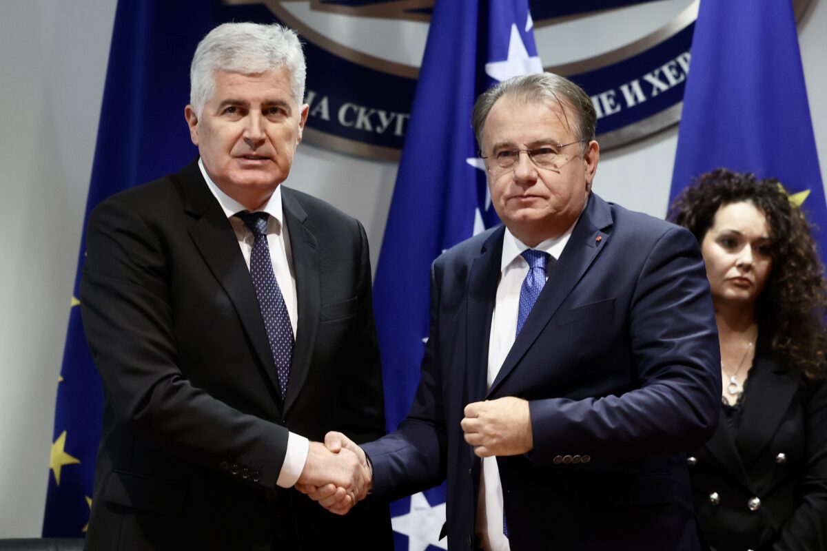 The "Eight" and HDZ BiH signed coalition agreement for BiH end entity level - N1
