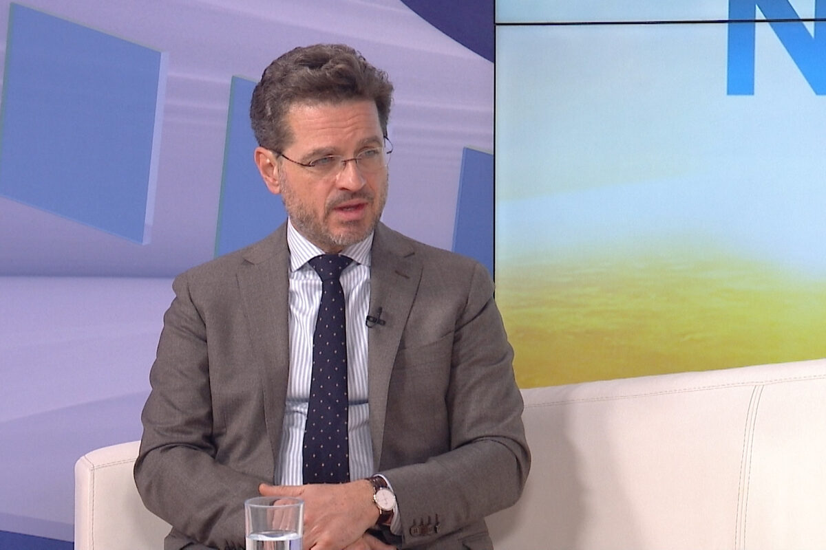 Ademović o potezu Ramića: Ne može državni službenik odrediti šta je ...