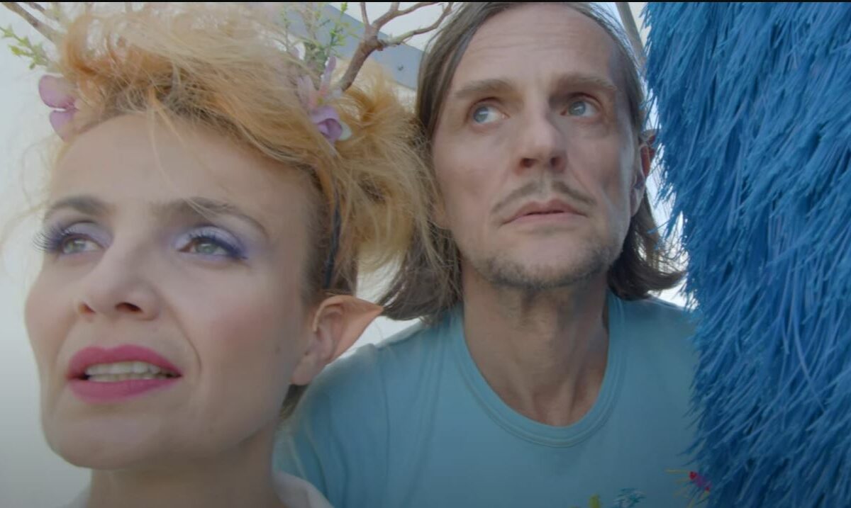 Elvir Laković - Laka predstavio novu pjesmu: Pogledajte spot za "Mama" - N1