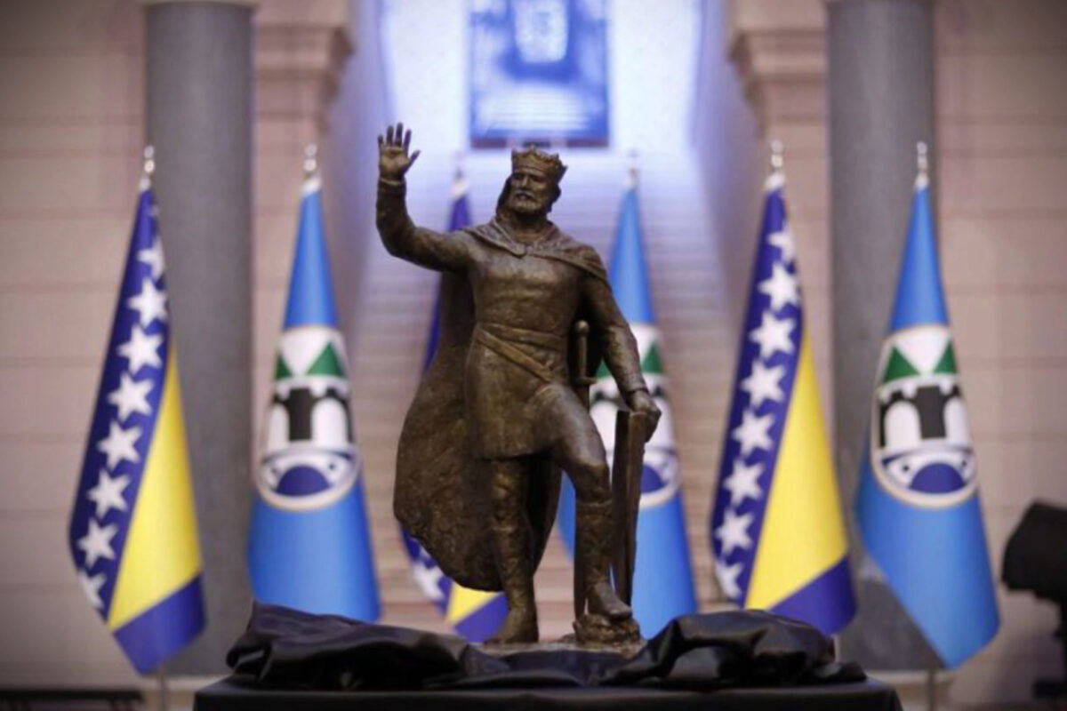 Od spomenika nastala debata u BiH: Čiji je Tvrtko Kotromanić kralj? - N1