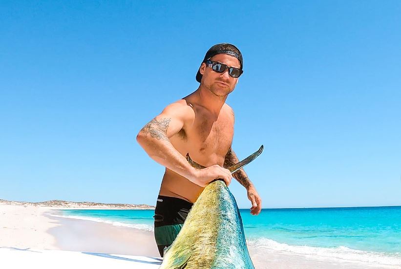 Popularni youtuber Brodie Moss snimio neobično biće u moru - N1