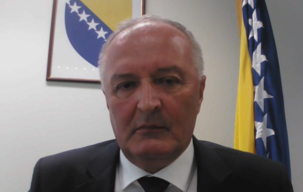 Helez: Ako Komšiću nije jasno kako se povećao Budžet OSBiH neka dođe da ...