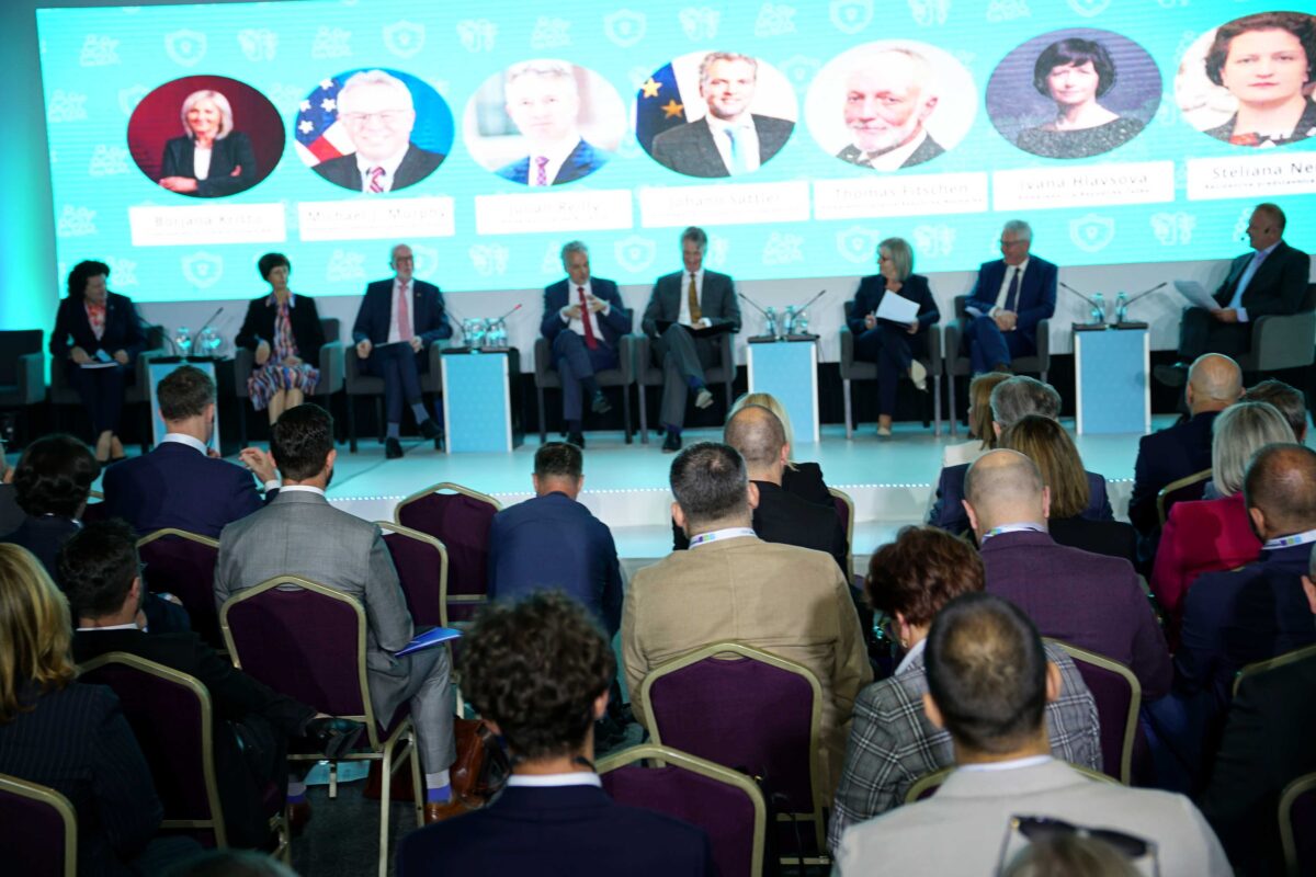 Otvoren Energetski summit Neum, nisu se pojavili predstavnici RS-a - N1