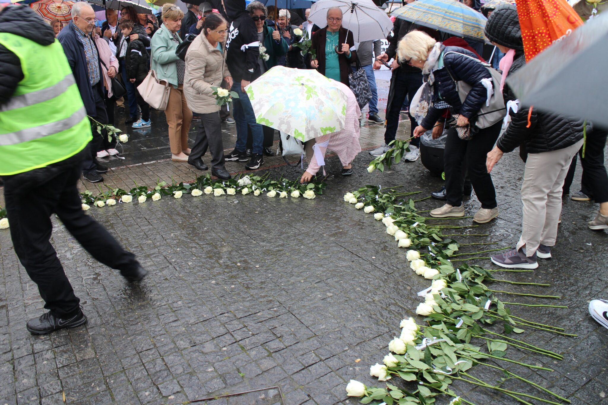 White Armband Day marked in Prijedor in memory of 3,176 killed citizens ...